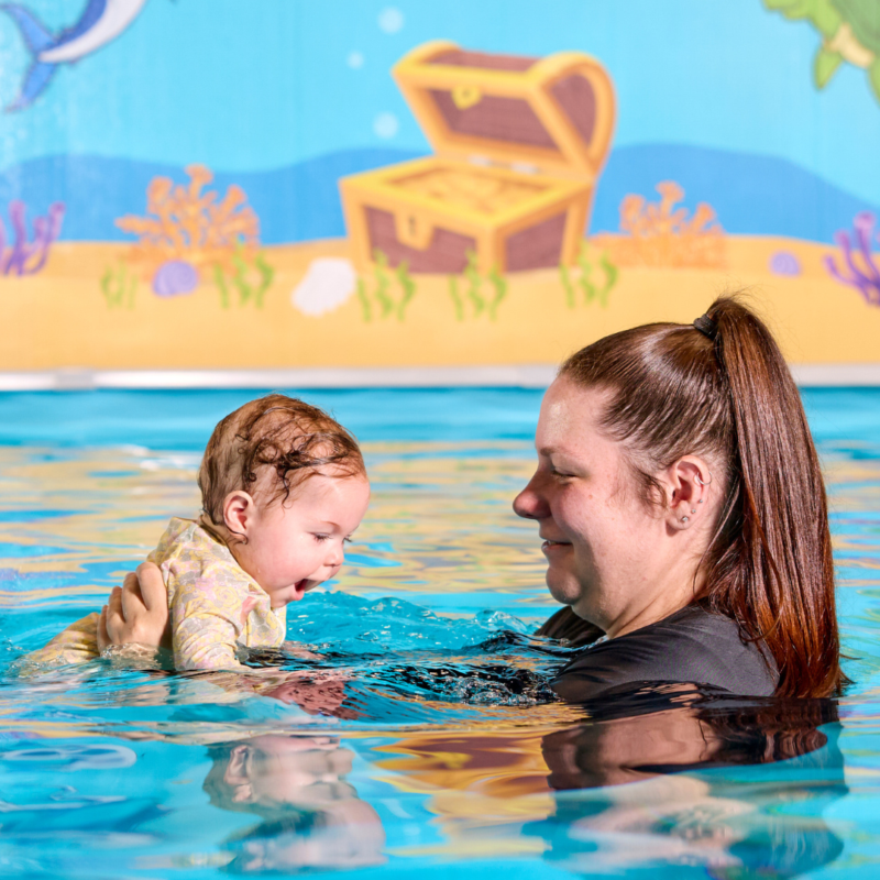 Baby Water Play Sessions – Water Confidence and Baby Bonding
